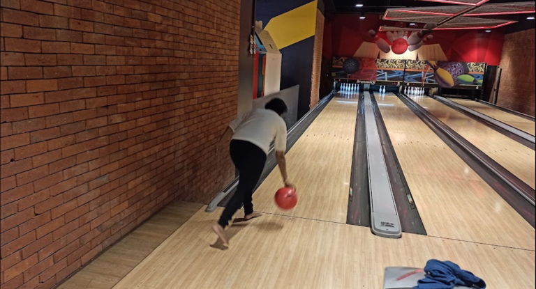 Timezone Maruti Solaris Mall - Bowling, Bumper Cars & Game Zone ️