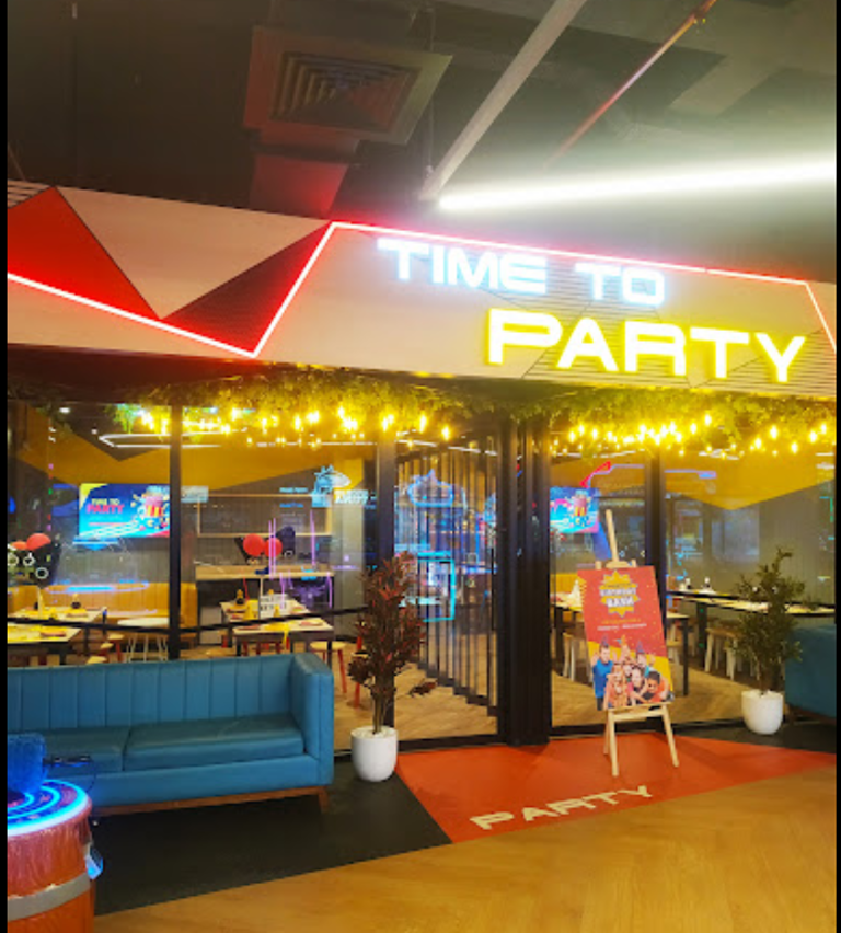 Timezone Inorbit Mall Vadodara – Bowling, Arcade & More
