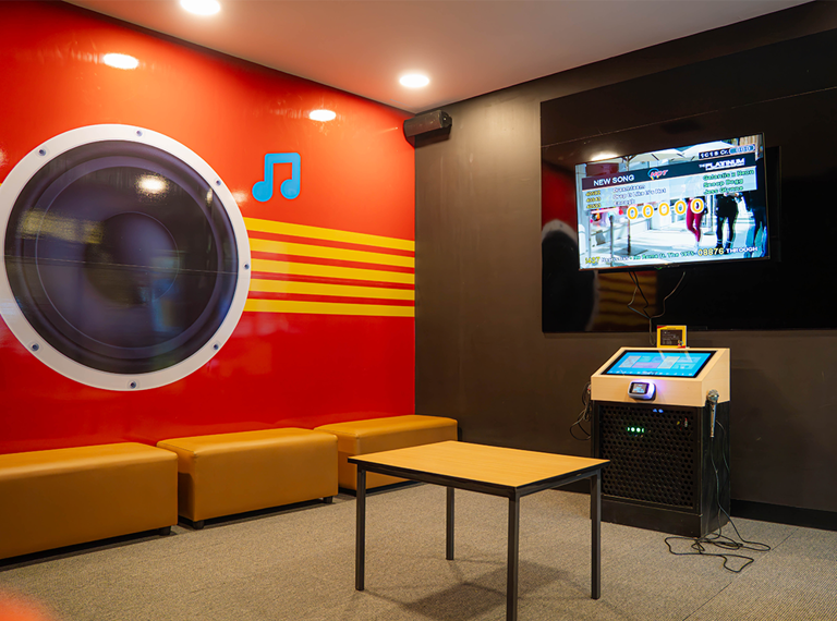 Timezone – The Best Family Entertainment Center